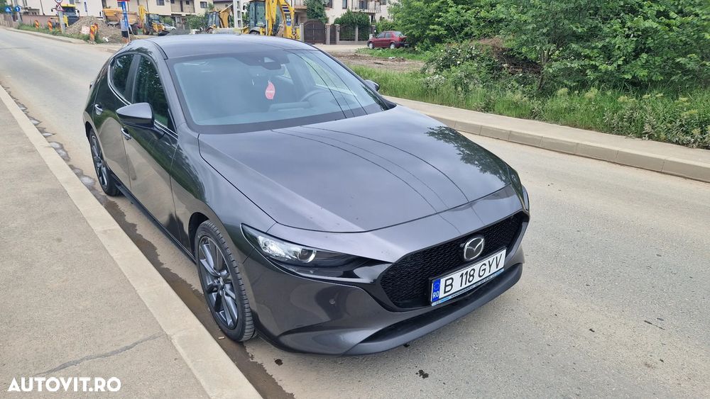 Second hand Mazda 3 - 25 500 EUR, 900 km - Autovit