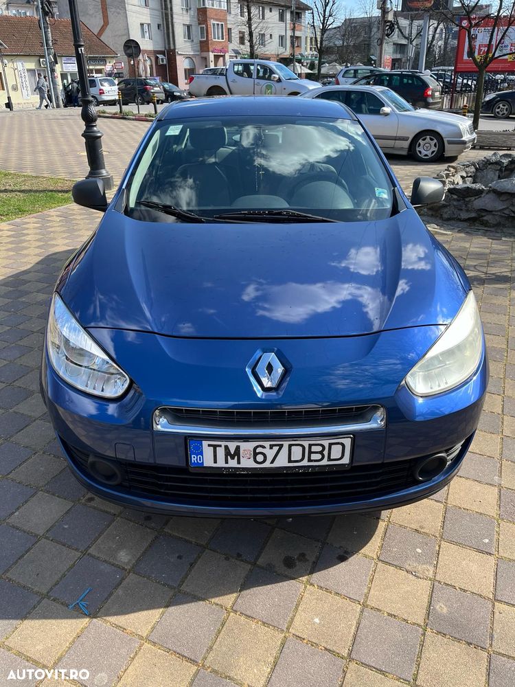 Second hand Renault Fluence - 5 000 EUR, 148 000 km - Autovit