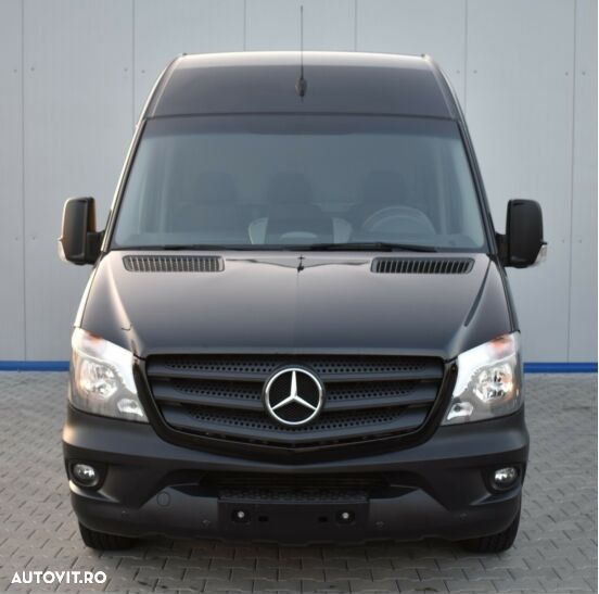 Second hand Mercedes-Benz Sprinter - 35 569 EUR, 39 256 km - Autovit