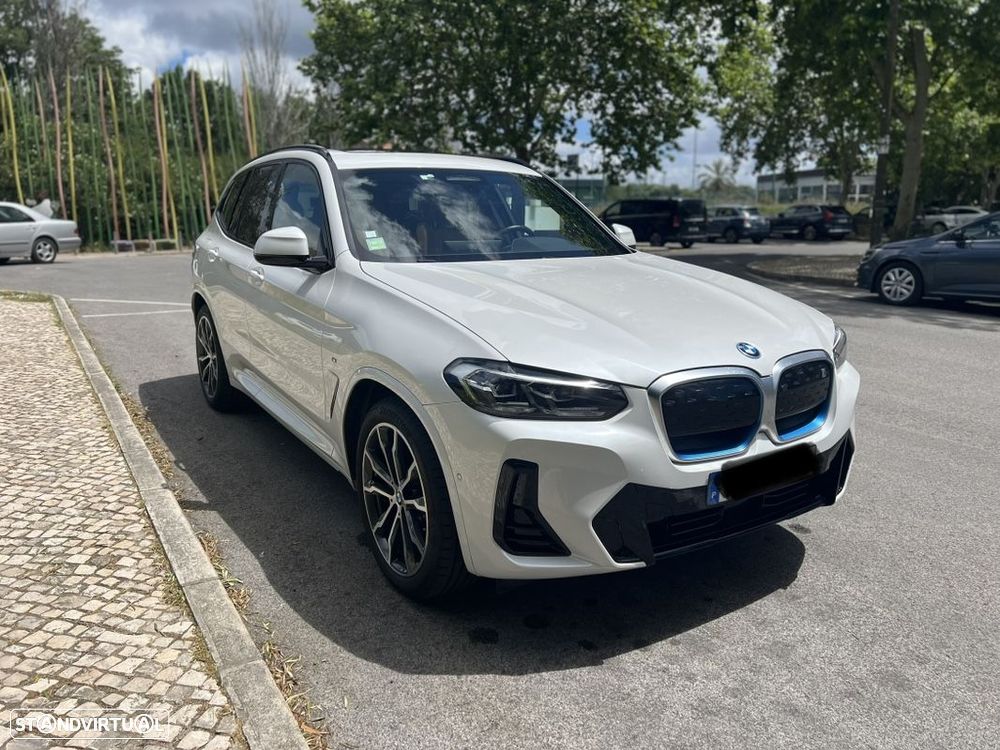 Usados BMW iX3 - 54 900 EUR, 49 013 km, 2022 - Standvirtual