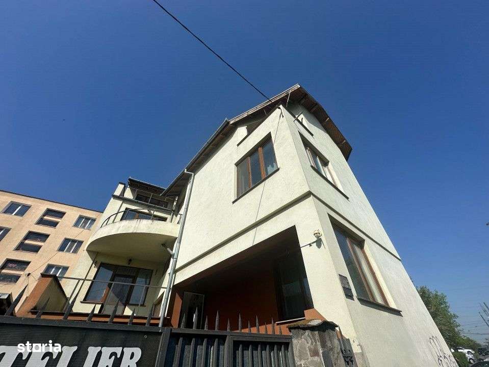 8 camere, casa de vanzare - Brasov (judet), Florilor-Craiter - 9408721 ...