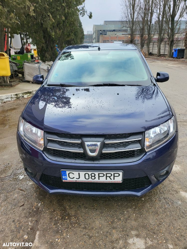 Second hand Dacia Logan - 4 500 EUR, 272 970 km - Autovit