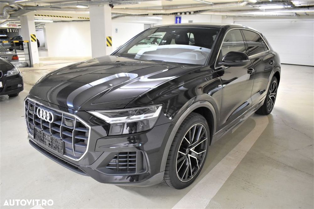 Second hand Audi Q8 - 64 964 EUR, 66 500 km - Autovit