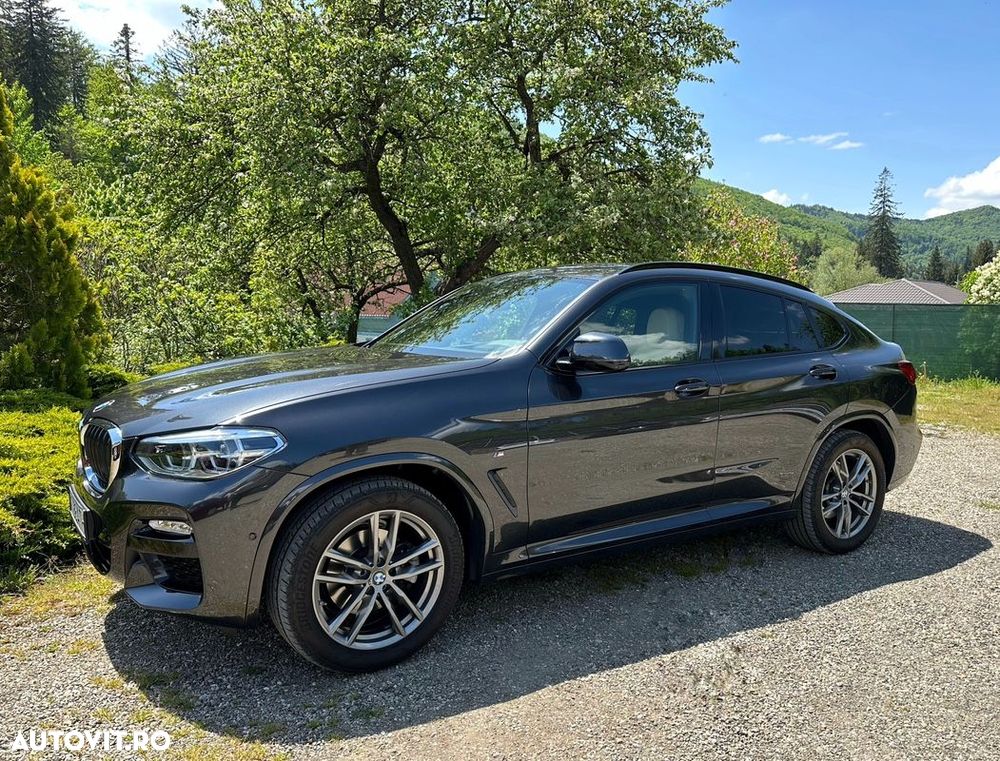 Second hand BMW X4 - 39 000 EUR, 78 000 km, 2019 - autovit.ro