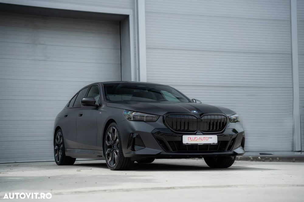 Nou BMW Seria 5 - 79 900 EUR, 50 km - Autovit
