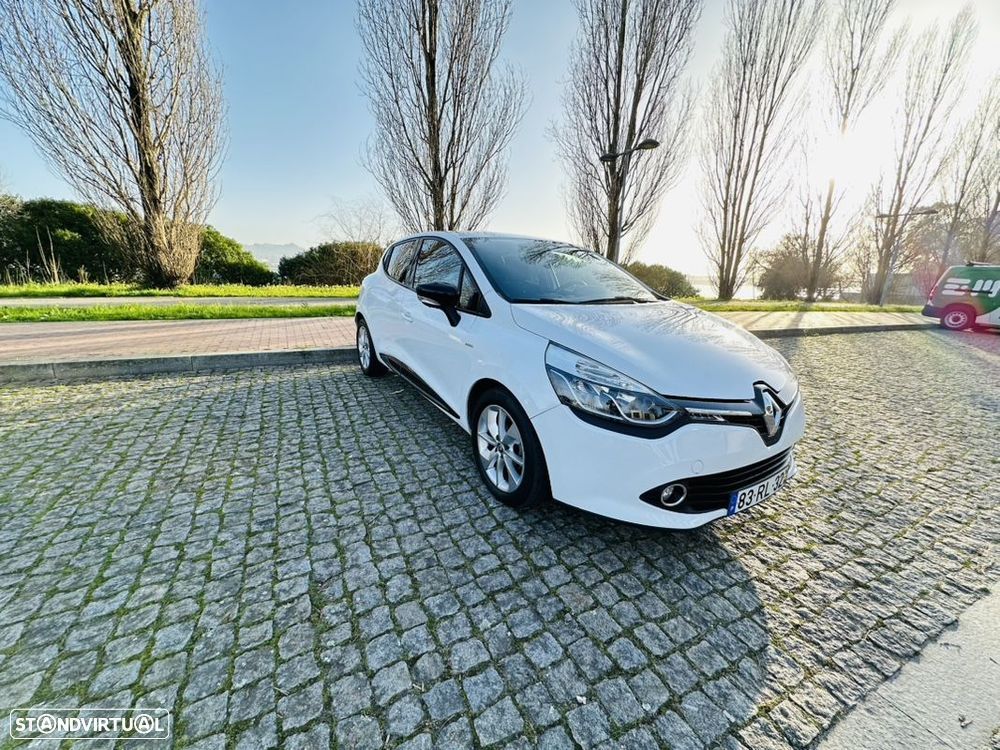 Usados Renault Clio - 10 500 EUR, 119 000 km, 2016 - Standvirtual