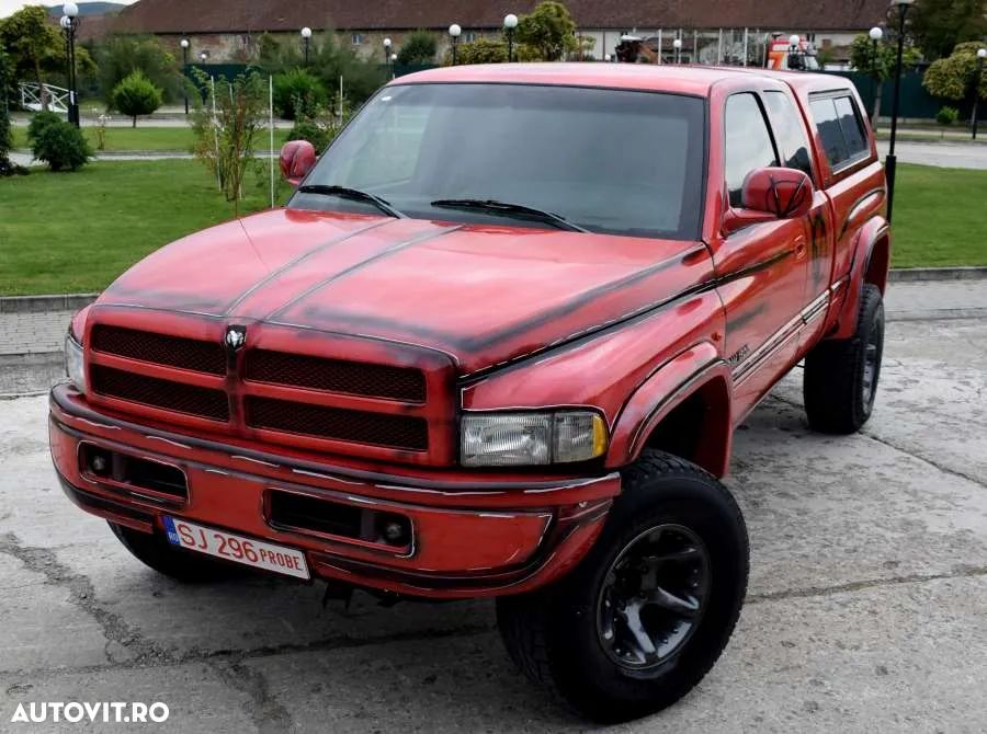 Second hand Dodge RAM - 6 999 EUR, 205 000 km - Autovit