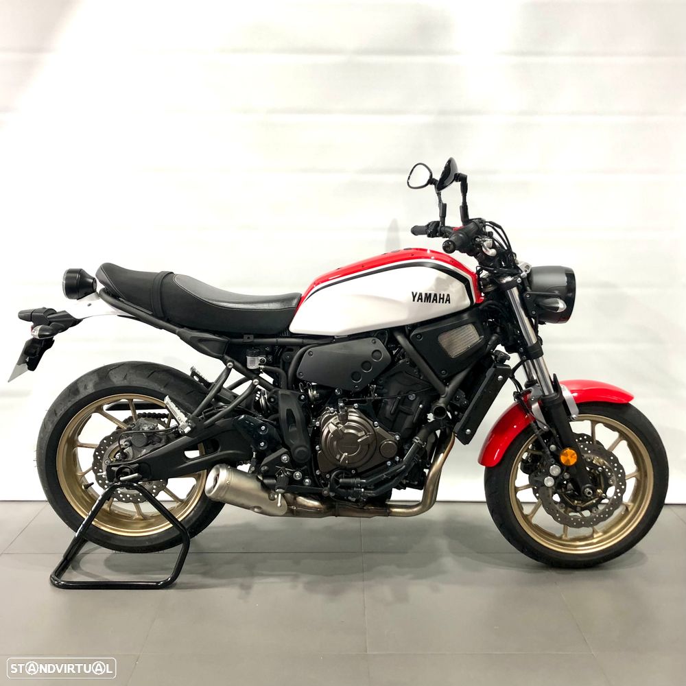Usados Yamaha XSR - 7 750 EUR, 6 900 km, 2020 | Standvirtual