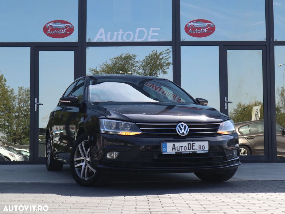 Second hand Volkswagen Jetta - 9 990 EUR, 96 000 km, 2017 - autovit.ro