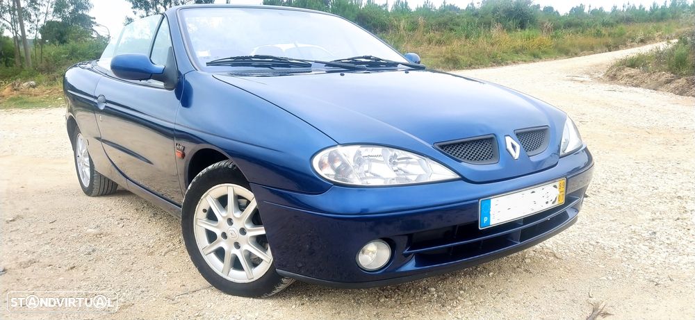 Usados Renault Mégane Cabrio - 4 000 EUR, 118 000 km, 1999 - Standvirtual