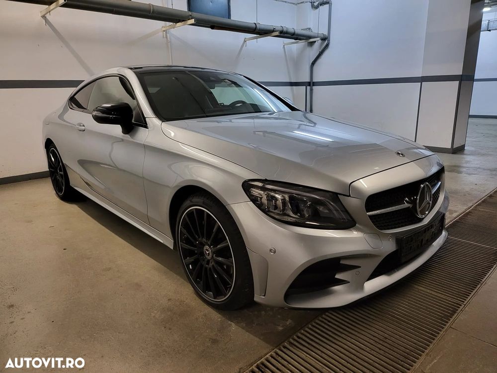 Second hand Mercedes-Benz C - 49 000 EUR, 12 300 km - Autovit