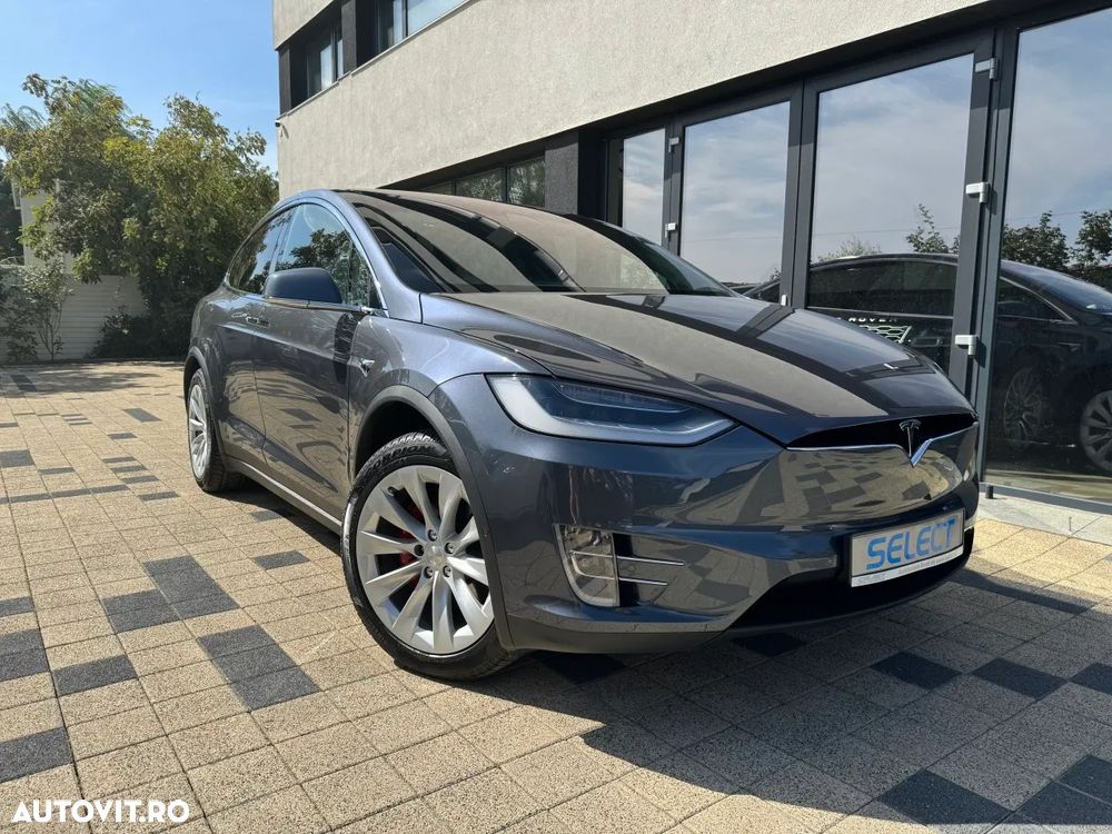 Second hand Tesla Model X - 77 231 EUR, 16 530 km, 2020 - autovit.ro