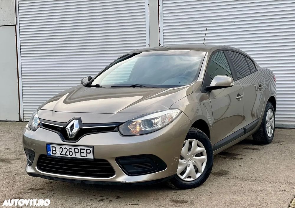 Second hand Renault Fluence - 6 150 EUR, 97 000 km - Autovit