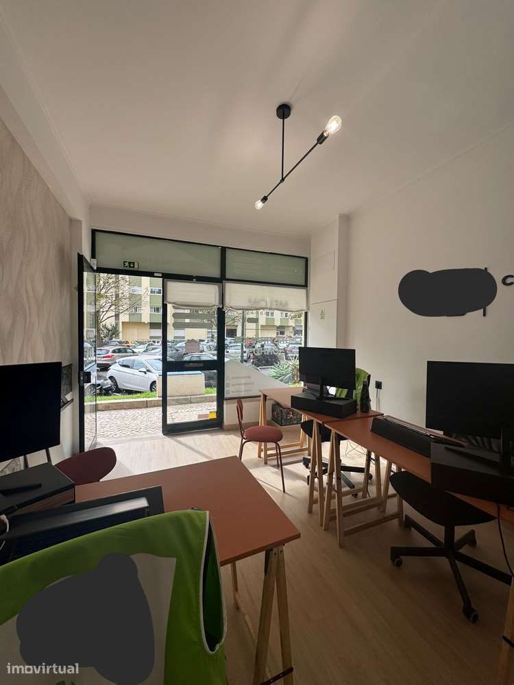 21 m², loja para arrendar - Rua Recife - Figueirinha, Oeiras e São ...