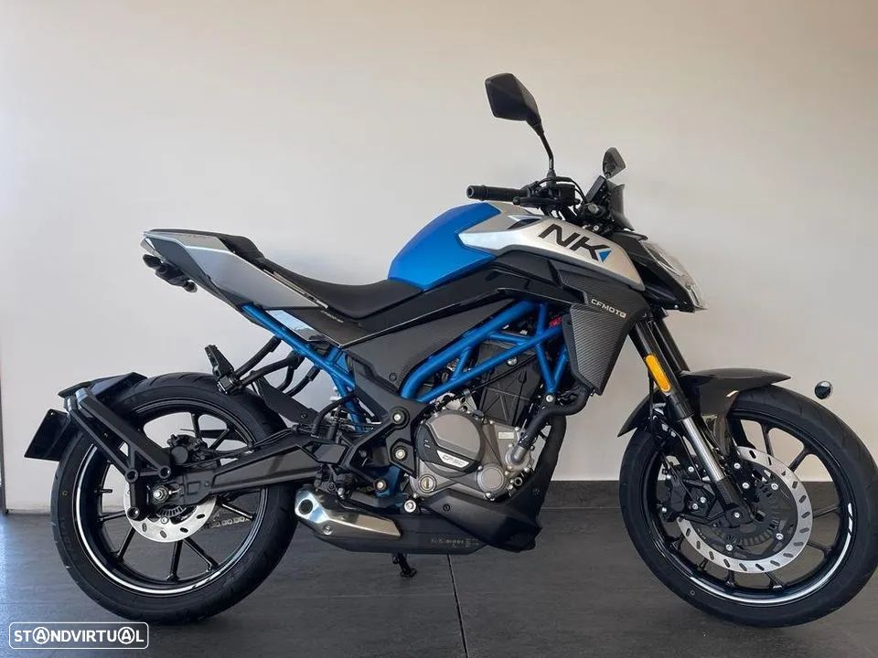 Novos CF Moto NK 300 - 4 290 EUR, , 2023 | Standvirtual