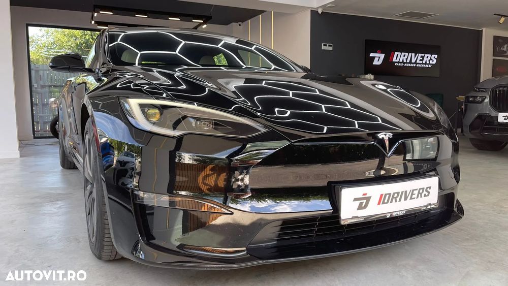 Second hand Tesla Model S - 106 148 EUR, 3 300 km, 2023 - autovit.ro