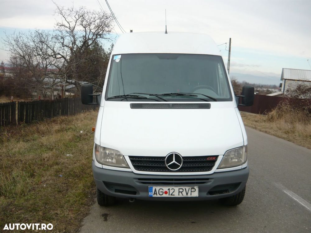 Second hand Mercedes-Benz Sprinter - 4 850 EUR, 472 758 km - Autovit