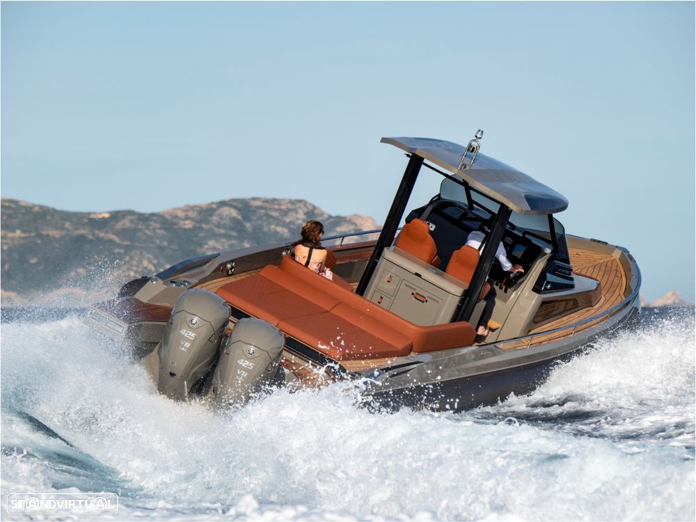 Novos Capelli Stradivari 43 Ebony Intense - 522 623 EUR, , 2023 ...