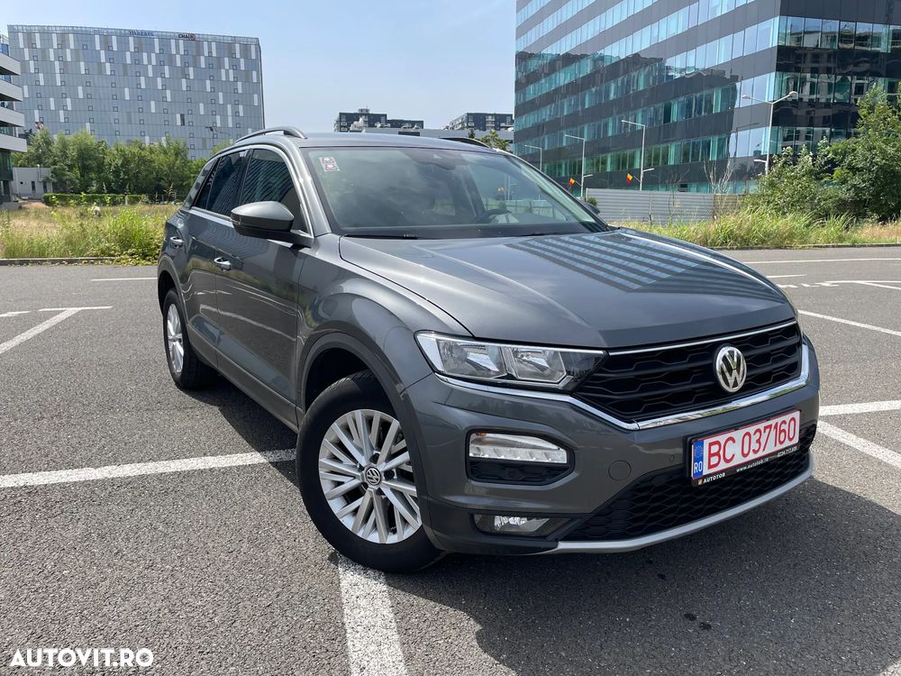 Second hand Volkswagen T-ROC - 17 199 EUR, 190 800 km - Autovit