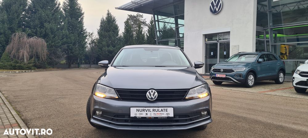 Second hand Volkswagen Jetta - 11 500 EUR, 156 539 km, 2017 - autovit.ro