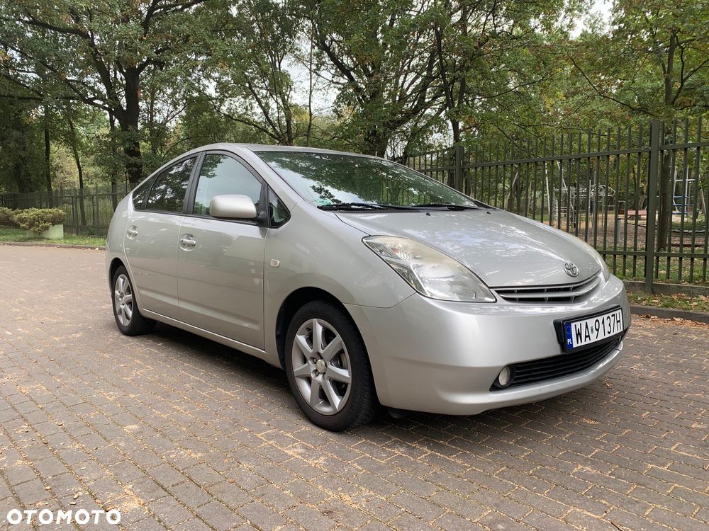 Używane Toyota Prius - 22 500 PLN, 251 987 km - Otomoto