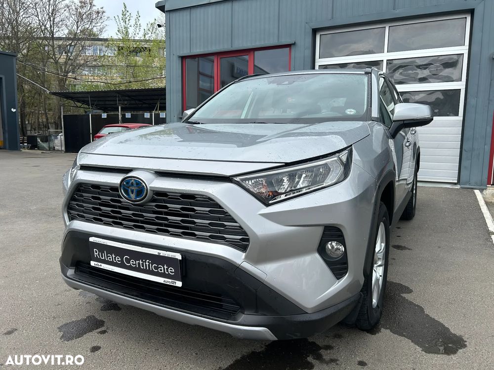 Second hand Toyota RAV4 - 26 800 EUR, 82 483 km - Autovit