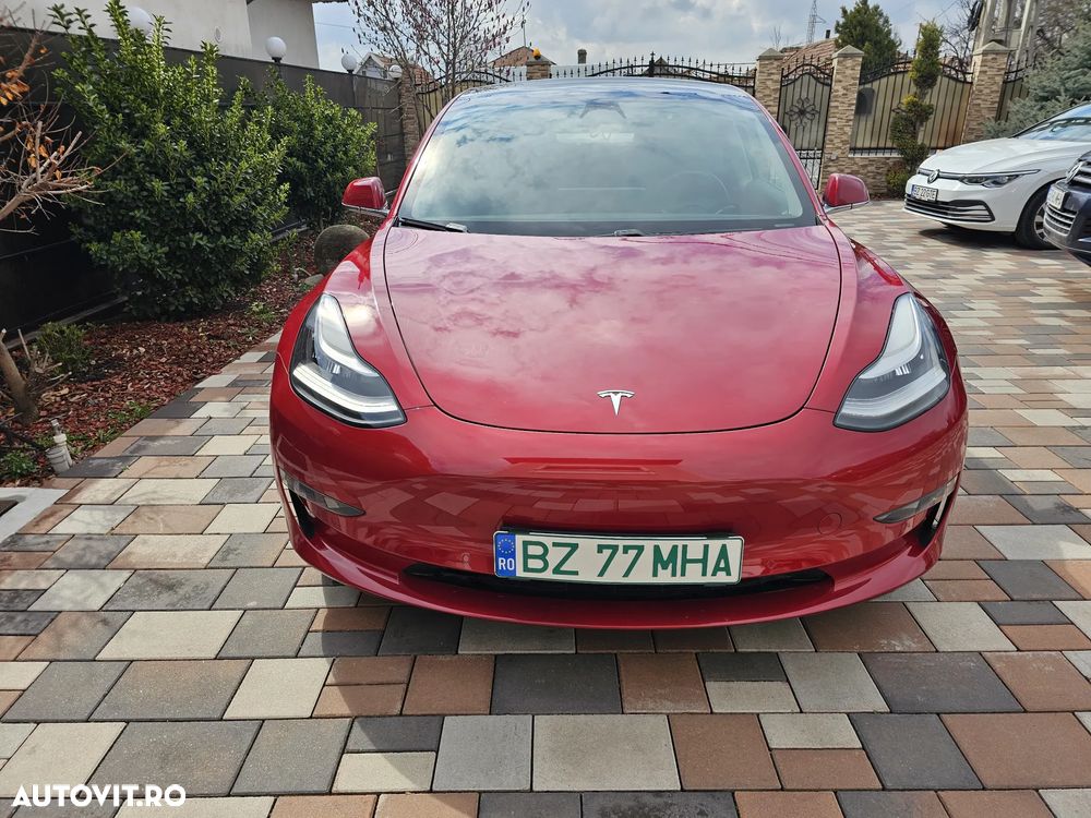 Second hand Tesla Model 3 - 34 500 EUR, 49 000 km - Autovit