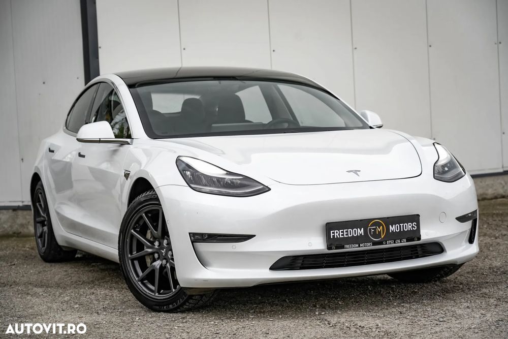 Second hand Tesla Model 3 - 24 699 EUR, 168 000 km - Autovit