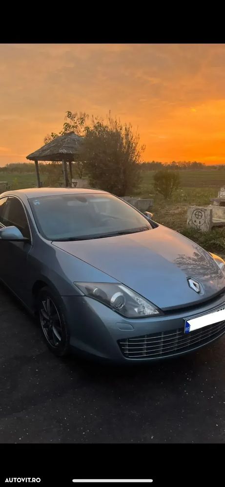 Second hand Renault Laguna - 4 800 EUR, 300 000 km - Autovit