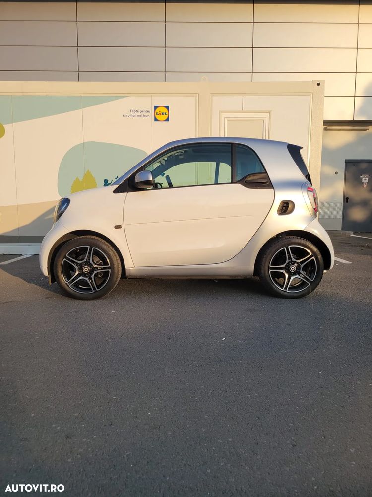 Second hand Smart Fortwo - 9 500 EUR, 62 000 km, 2018 - autovit.ro
