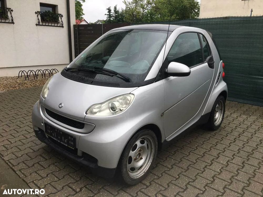 Second hand Smart Fortwo - 2 650 EUR, 120 000 km - Autovit