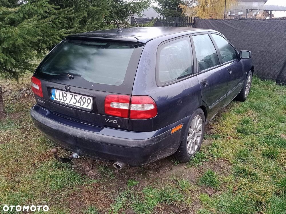 Używane Volvo V40 - 3 500 PLN, 320 000 km, 2001 - otomoto.pl
