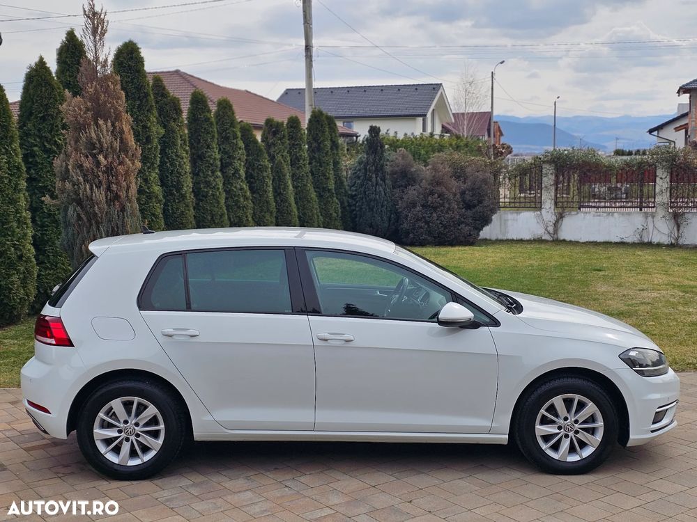 Second hand Volkswagen Golf - 11 200 EUR, 118 400 km - Autovit