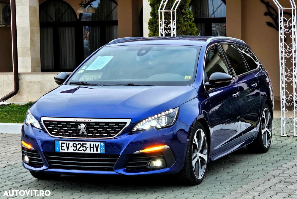 Second hand Peugeot 308 - 10 999 EUR, 210 723 km - Autovit