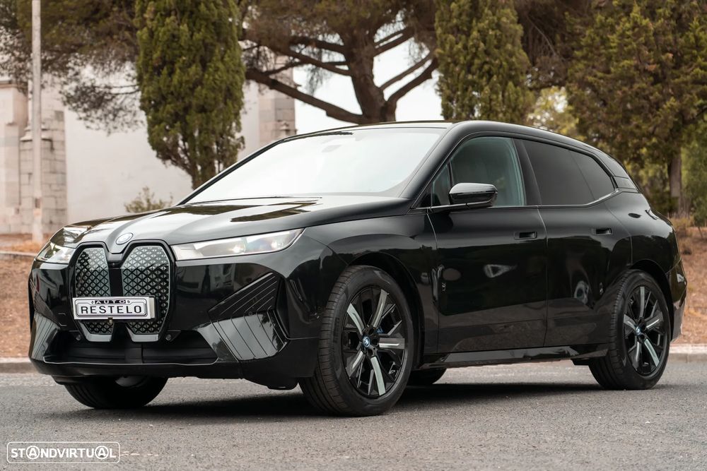 Usados BMW iX - 82 500 EUR, 21 750 km, 2022 | Standvirtual