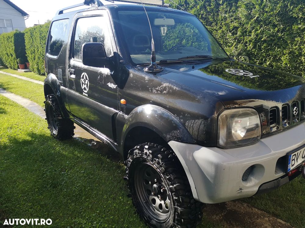 Second hand Suzuki Jimny - 4 700 EUR, 165 000 km, 1999 - autovit.ro
