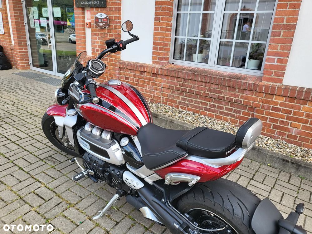 Używane Triumph Rocket - 99 999 PLN, 2 050 km - Otomoto