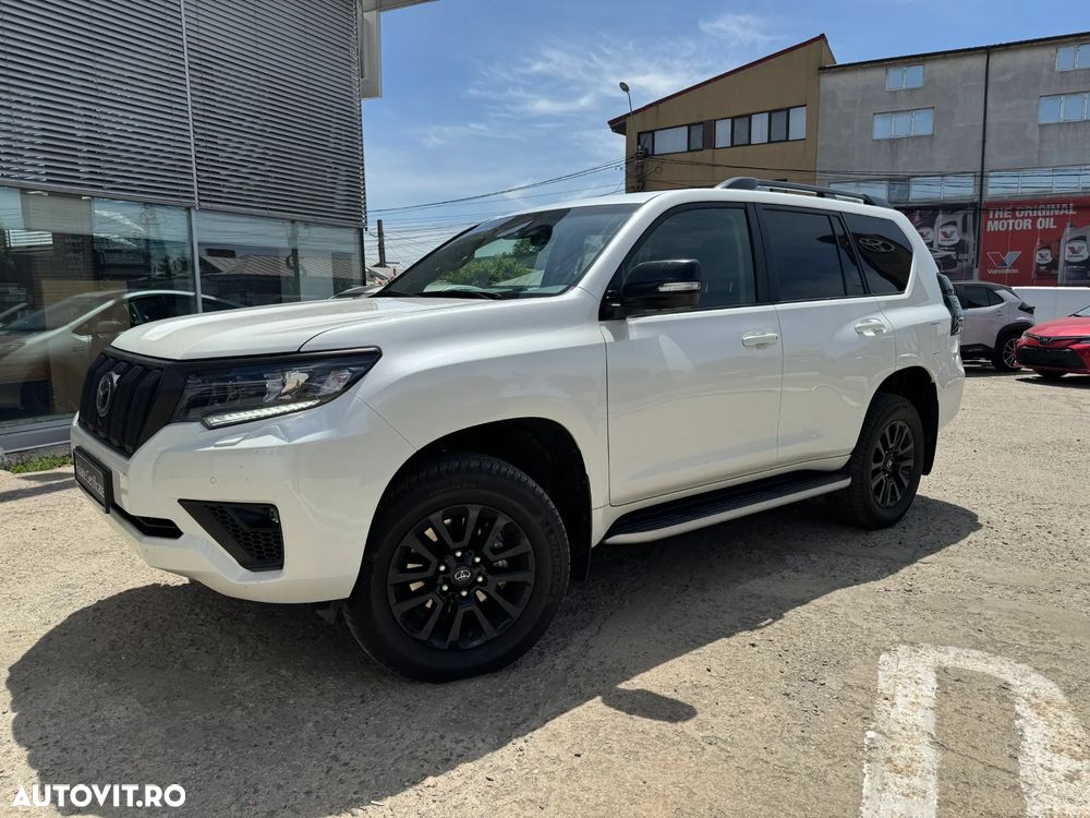 Second hand Toyota Land Cruiser - 73 000 EUR, 5 270 km - Autovit