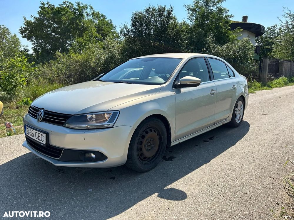Second hand Volkswagen Jetta - 6 900 EUR, 182 000 km - Autovit