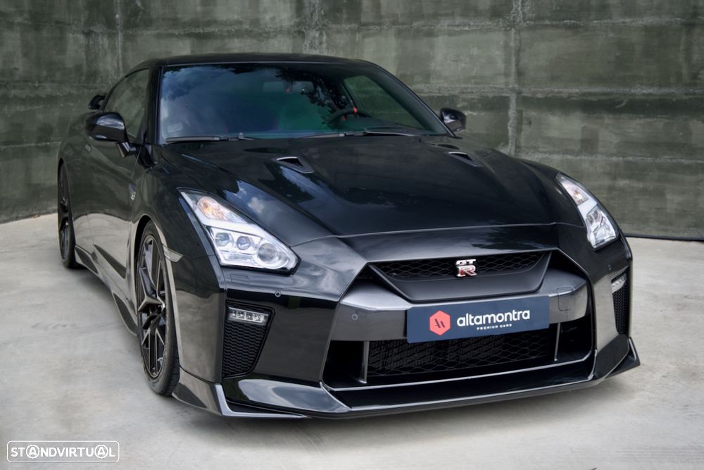 Usados Nissan GT-R - 149 999 EUR, 30 000 km, 2016 | Standvirtual
