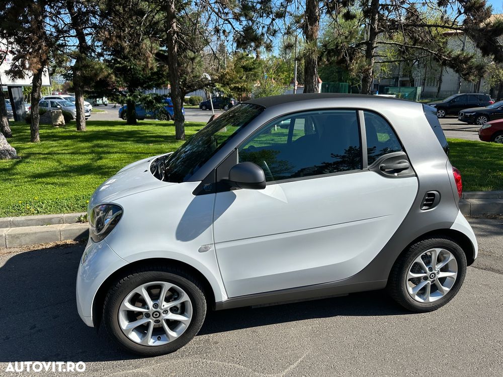 Second hand Smart Fortwo - 9 990 EUR, 26 100 km - Autovit