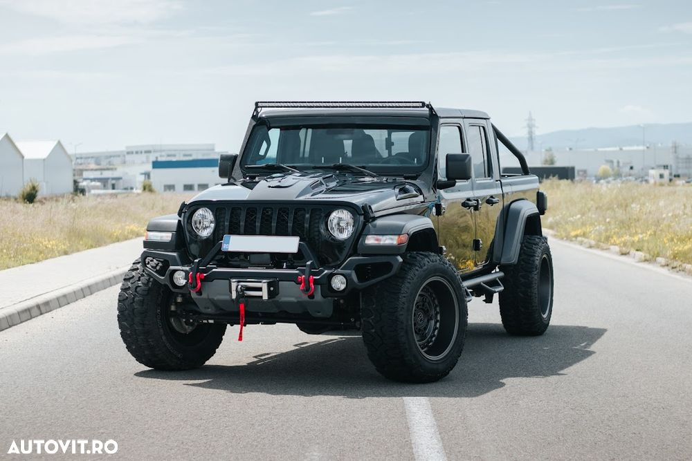 Second hand Jeep Wrangler - 61 000 EUR, 46 000 km, 2020 - autovit.ro