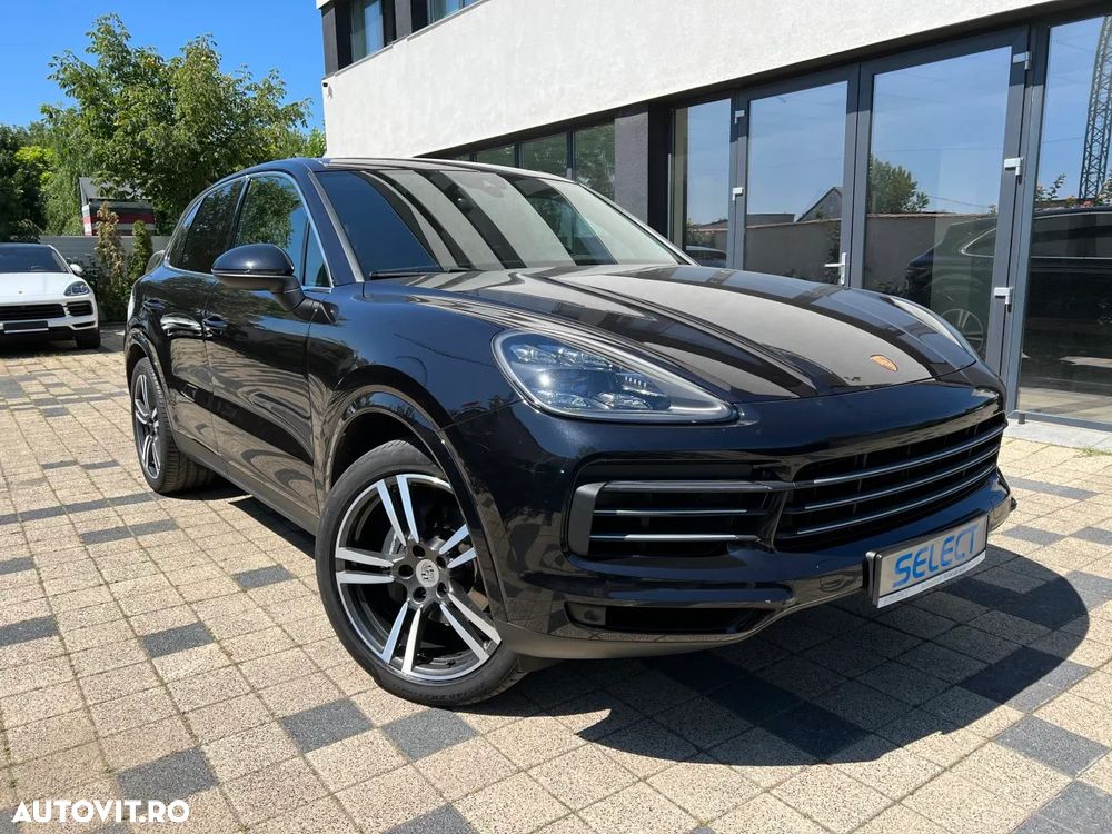 Second hand Porsche Cayenne - 62 900 EUR, 65 414 km, 2018 - autovit.ro
