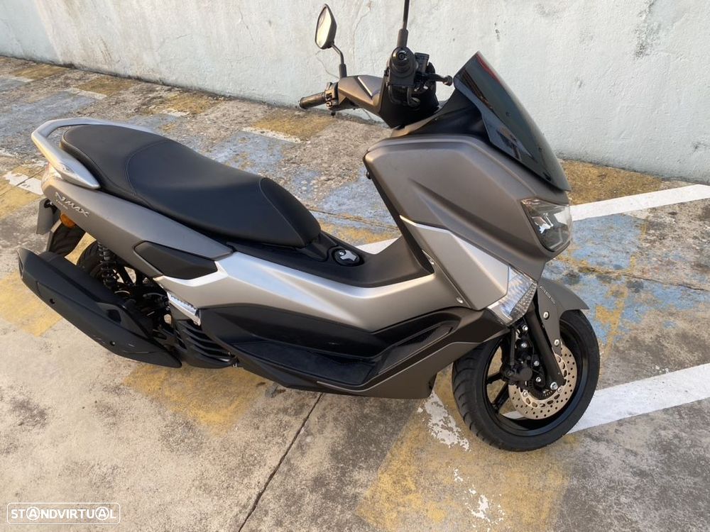 Usados Yamaha NMAX - 2 500 EUR, 5 000 km, 2018 - Standvirtual