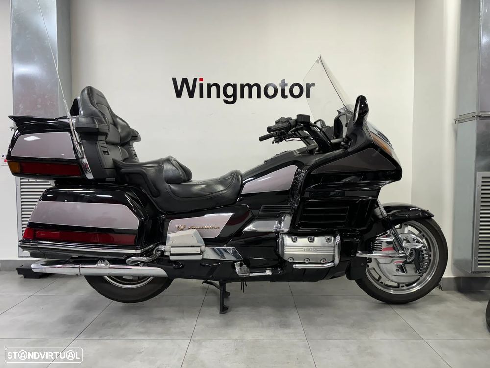 Usados Honda Goldwing - 7 900 EUR, 70 032 km, 1998 - Standvirtual