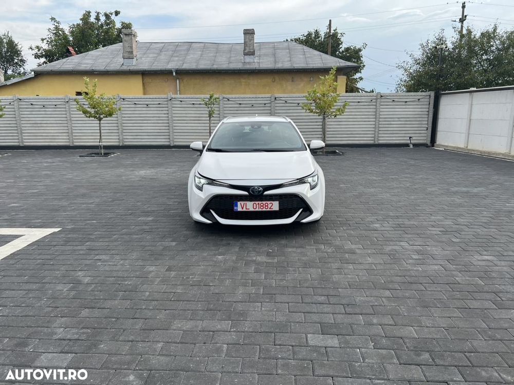 Second hand Toyota Corolla - 19 200 EUR, 194 000 km, 2020 - autovit.ro