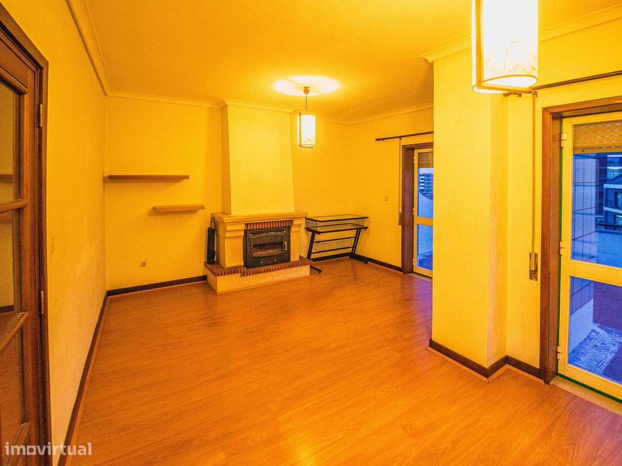 T2, apartamento para arrendar - Rua do Dom António José Cordeiro ...