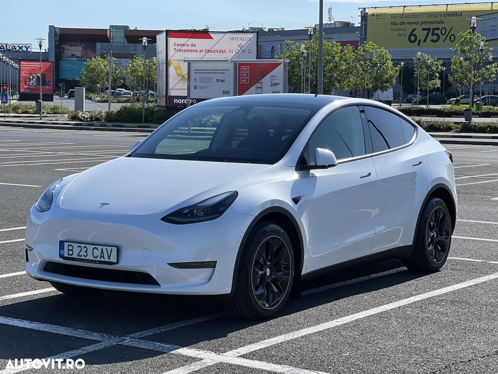 Second hand Tesla Model Y - 42 783 EUR, 26 528 km - Autovit