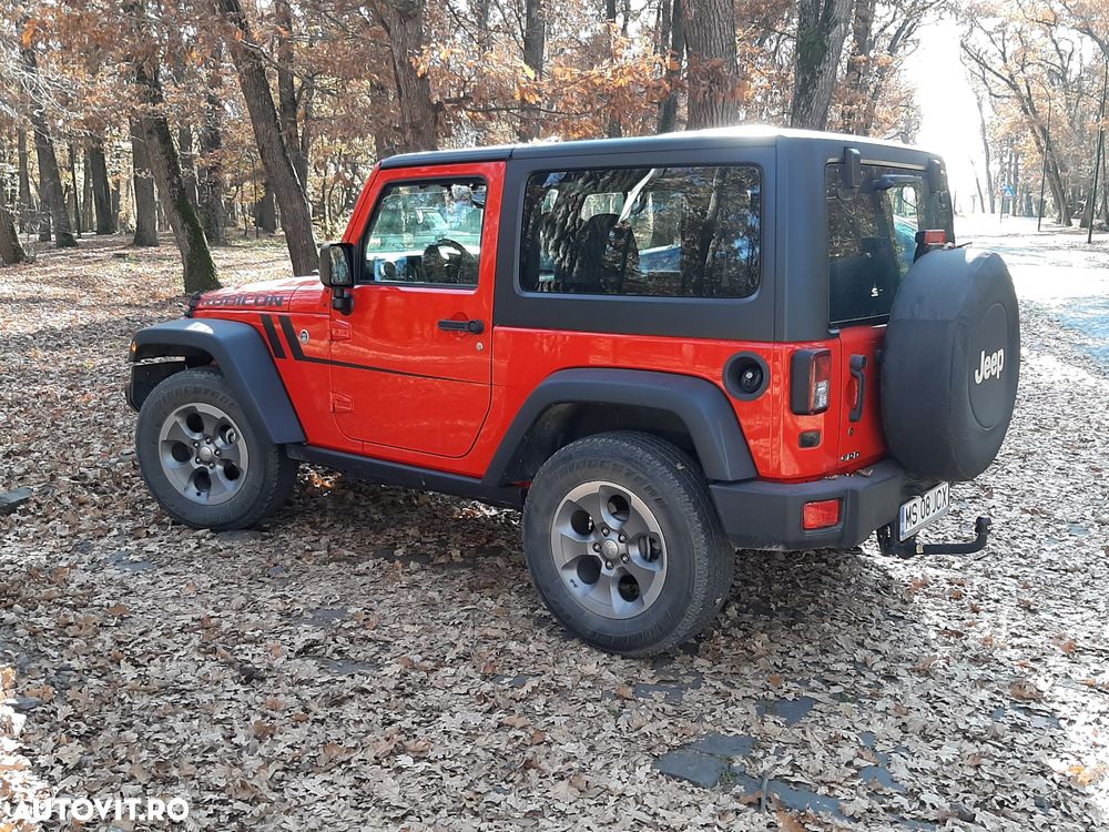 Second hand Jeep Wrangler - 34 300 EUR, 43 000 km, 2016 - autovit.ro