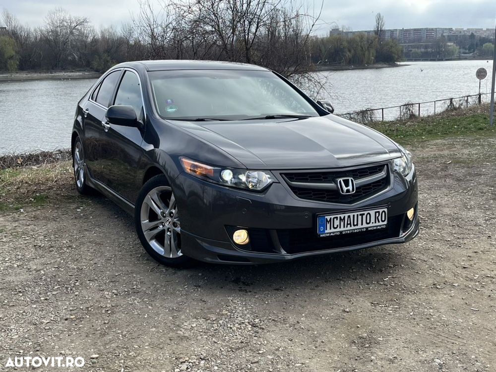 Second hand Honda Accord - 11 490 EUR, 156 000 km - Autovit